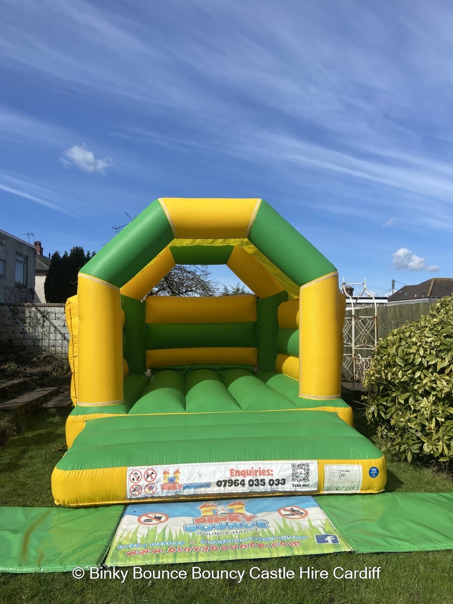 Bouncy Castles for Hire in Cardiff. Cardiff Bouncy Castle Hire