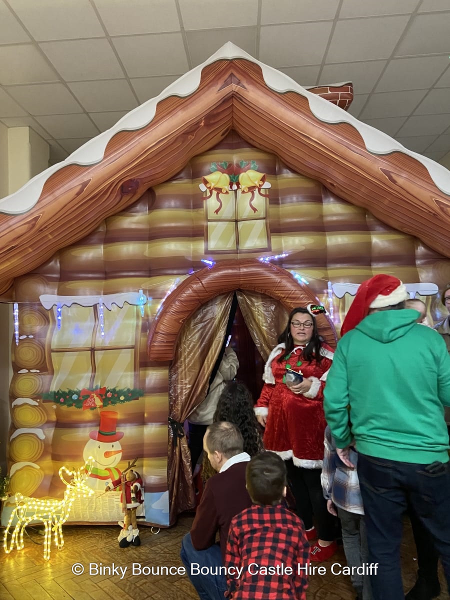Christmas Inflatable Hire - Bouncy Castle Hire and soft play hire in ...