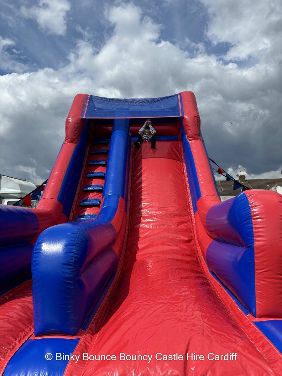 Slide Hire Red/Blue - Bouncy Castle Hire and soft play hire in Cardiff ...