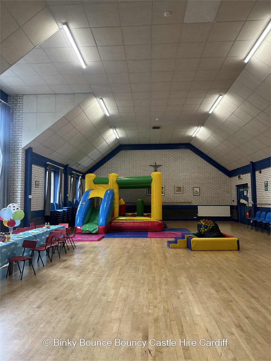 Endless entertainment with our Bouncy Castles and Soft Play hire